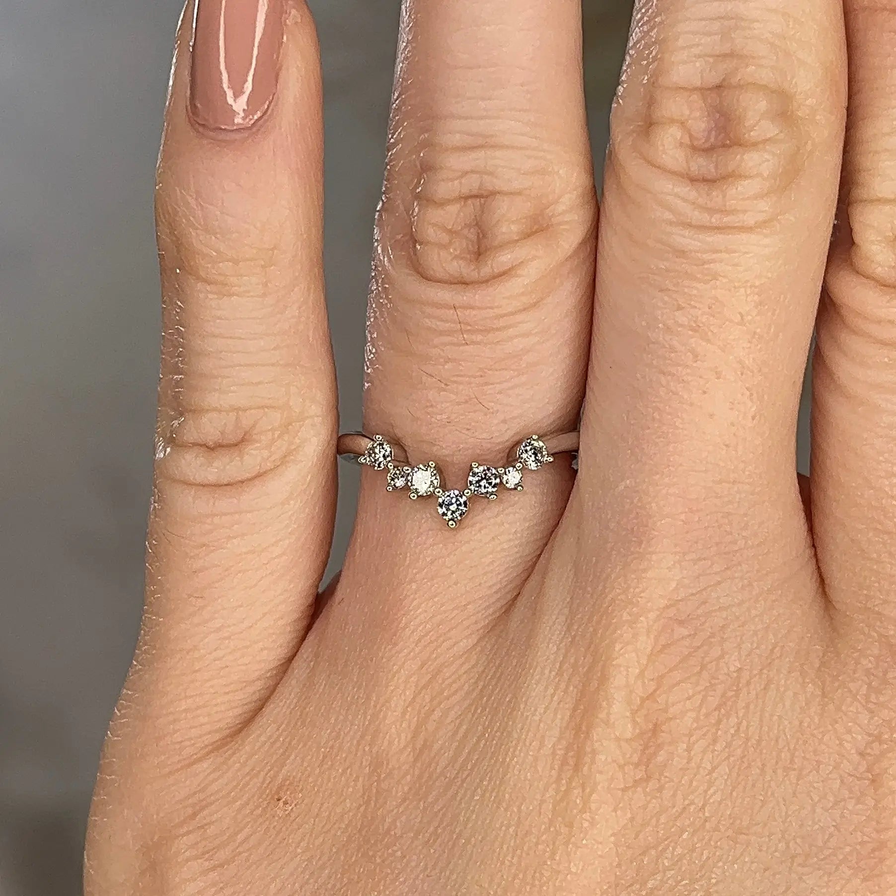 "Arden" 0.25ct Round Brilliant Cut Diamonds V Shape Eternity Ring ...