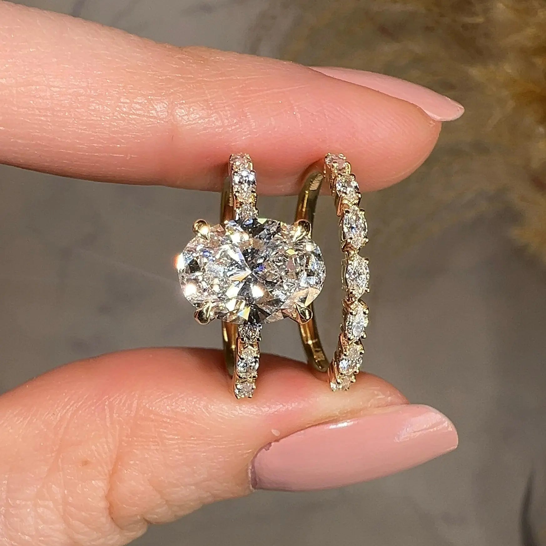"Goldie" 1.60 Carat Bridal Set Oval Cut Diamond Shoulders Eternity 18K ...